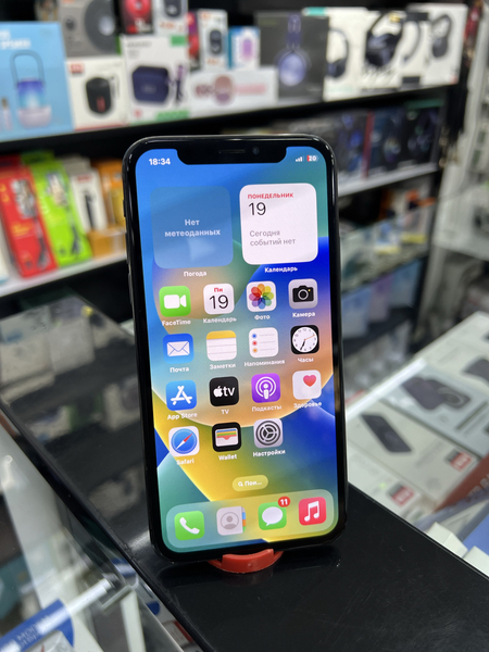 iPhone X                 .