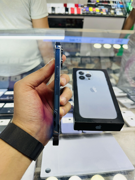 iPhone 13 Pro  128 gb blue