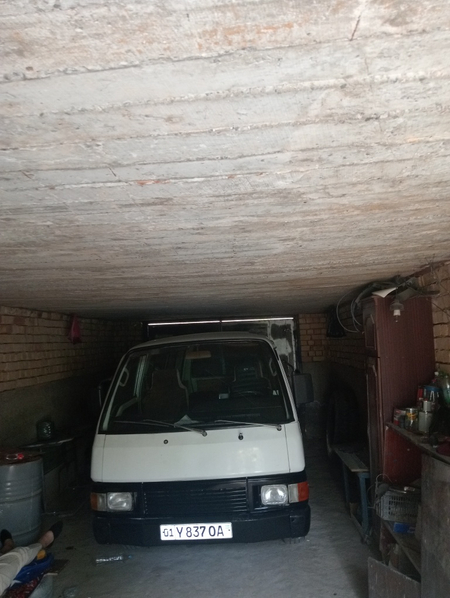 Mashina sotildi nissan urvan