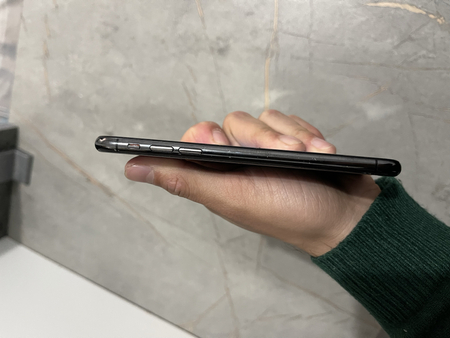 Iphone xs (srochna)