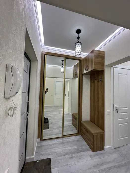 Срочно продается 3/5/9 квартира  80 м² на Ц2   (США)