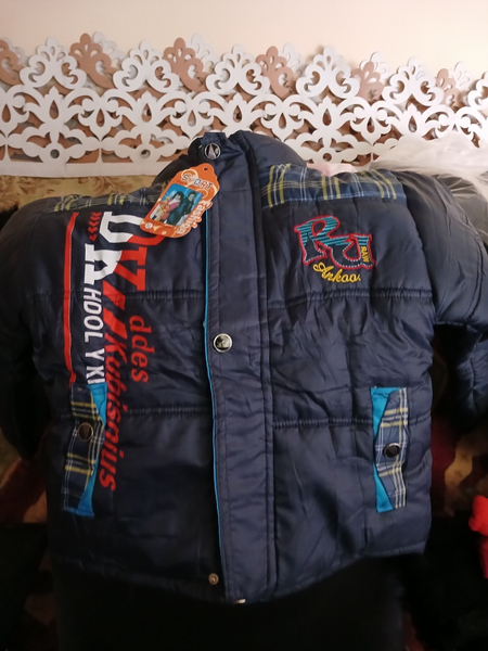 Угил болалар курткаси