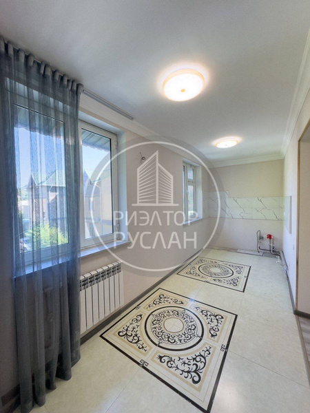 2в3/3/4 Мирзо улугбек Налоговая академ городок 55m²\\nКирпчи 2х6 \\n\\nСосто