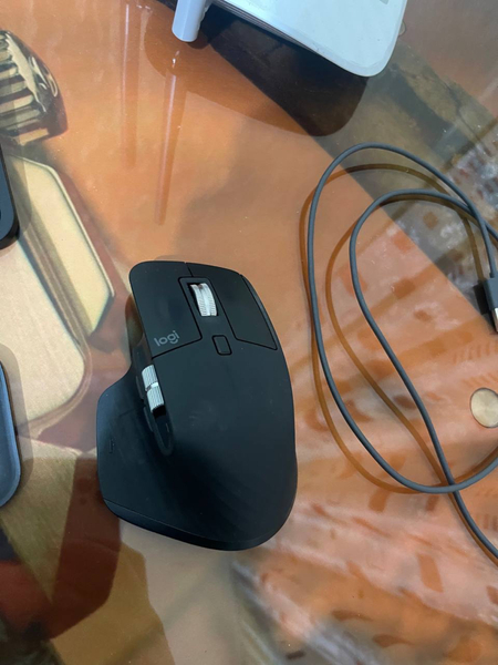 Беспроводная клавиатура и мышь от Logitech