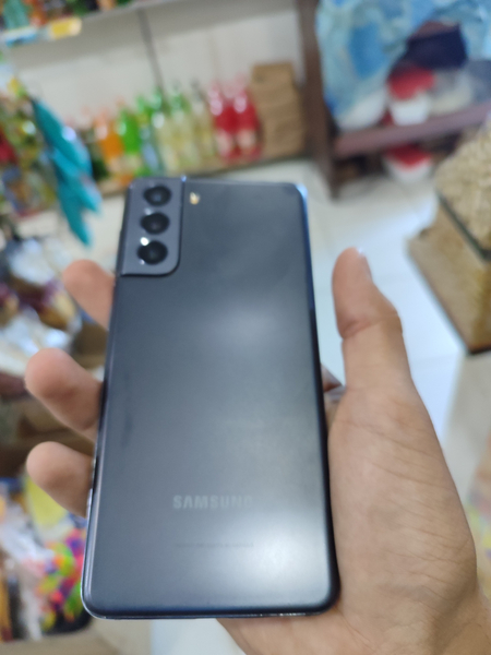 S21 5G Samsung  srochna sotiladi