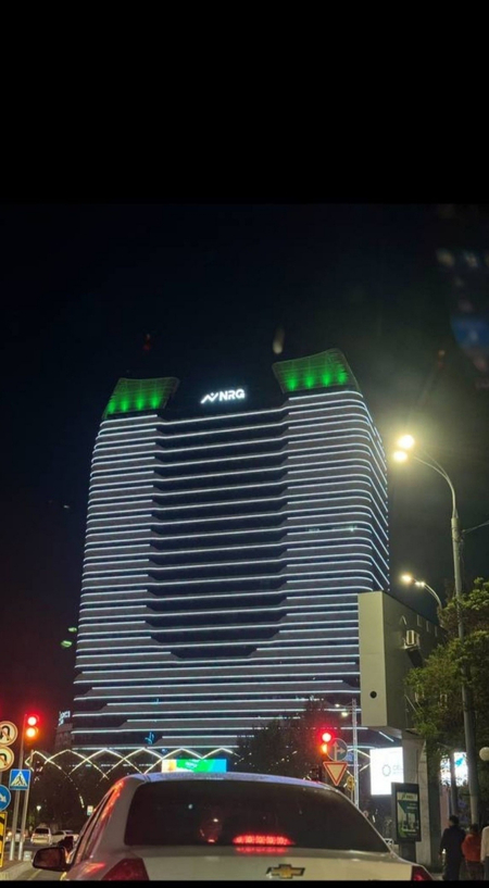 Срочно продается 1 комнатная квартира на U-tower с видом Тошкент Сити