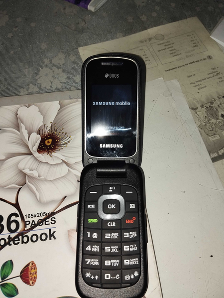 Samsung gusto duos  yangi koʻp iwlamagan