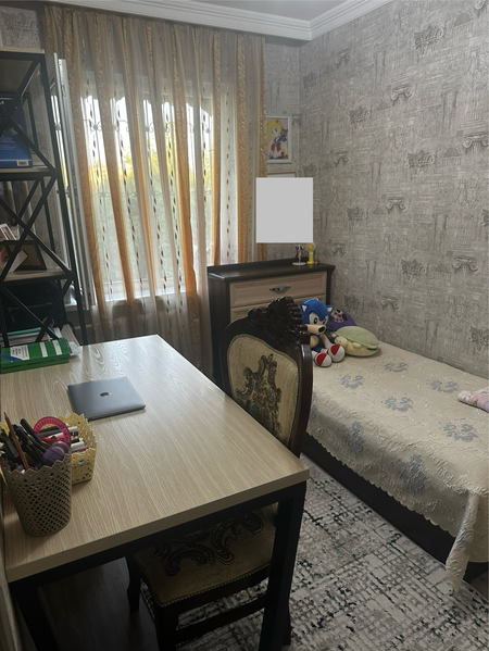 Продается 3 (4)комнатная квартира