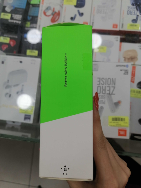 Универсальное зарядное устройство Belkin 108w Boost charge pro Gan