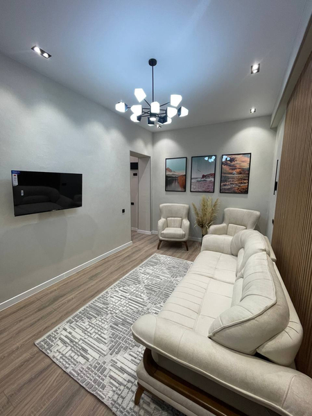 Новомосковская 2/3/4  50м²  1×3м²
