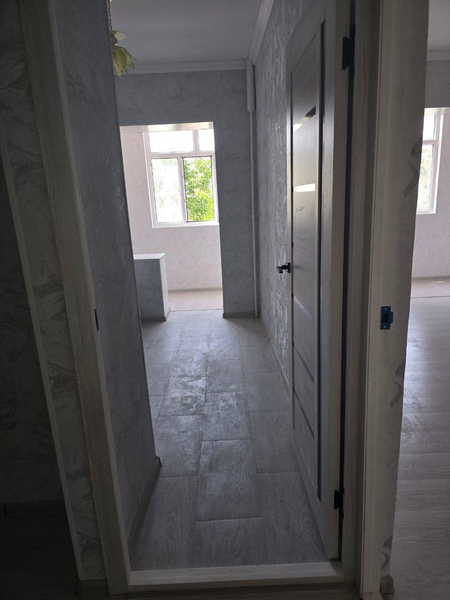 Ттз-2 продаётся квартира 2/2/4 балкон 1.5х6 Кафе Ульяна