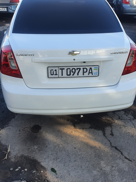 Lacetti 1.8 2013
