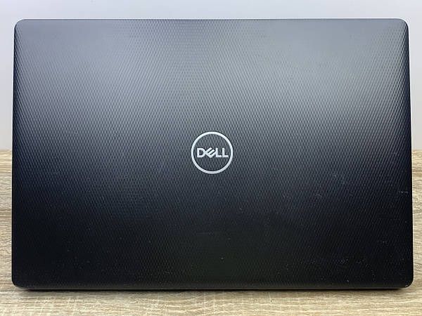 Ноутбук Dell Inspiron 15