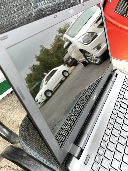 Продаётся notebook ACER core i3 продается ноутбук