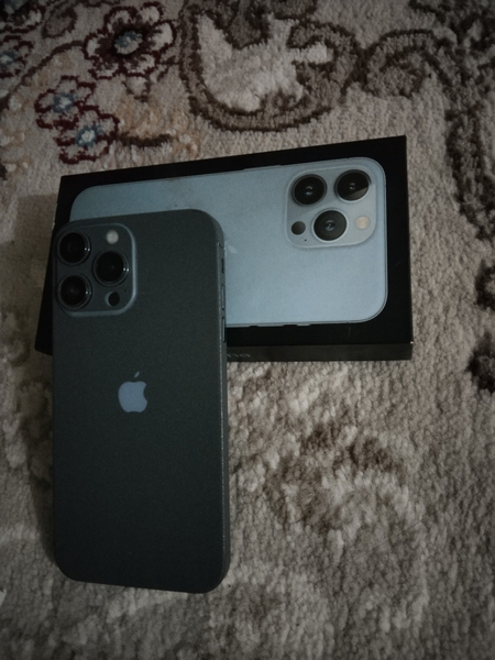 Oyfon xr  sotiladi