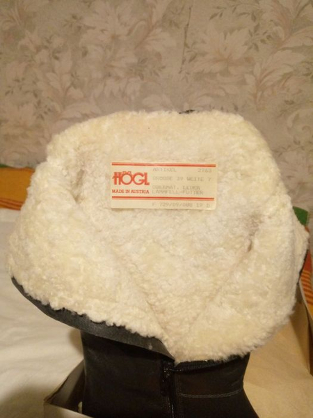 Новые сапоги женские кожа натуральная.