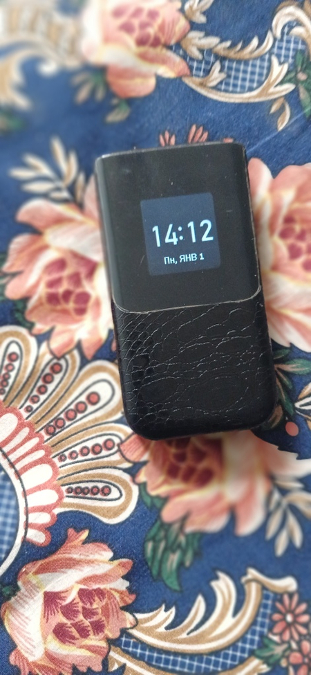 Nokia holati al‘o , buzilgan joyi yo‘q, ko‘p ishlatilmagan