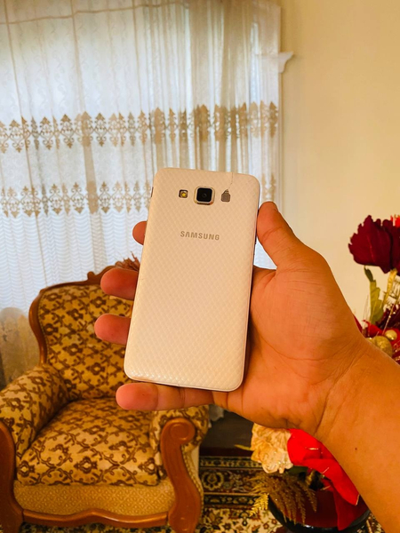 Samsung galaxy 16gb white радной