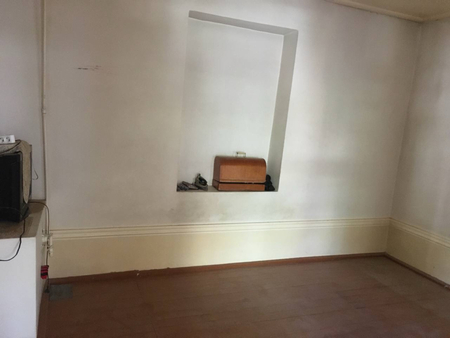 Xovli sotiladi srochno (seliski xuja axrori vali maxalasi)