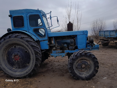 Дт 40 тирактир сотилади