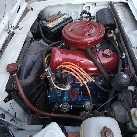 2107 gaz bor 1996 yil haydashga tayyor