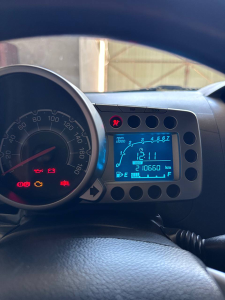 Spark автомат 2011 г. 1л