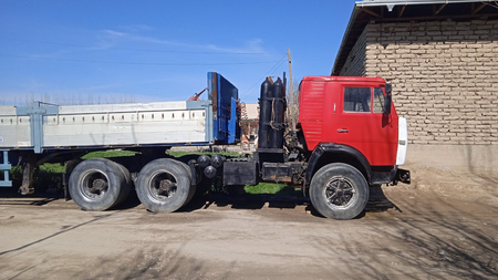 Kamaz fura sotiladi