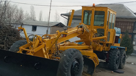 Avtogredor dz 122