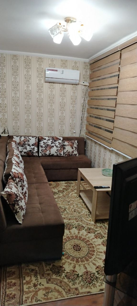 М-в Караташ, 4/7/9, 104 кв.м.
