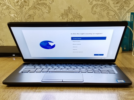 Dell Latitude 5300