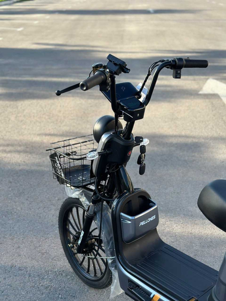 Мотороллер | мотоцикл | скутер | motoroller | trisikl | skuter MT-10