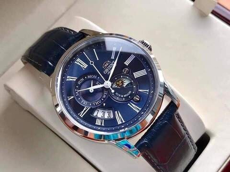 Orient. Sun moon