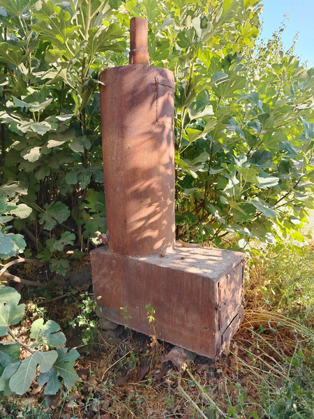 Metal atapleni sotiladi