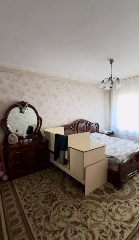 N1403 Olmazor tumani Sebzor 3/2/4