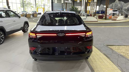 JAC J7 Sedan 1,5 turbo Malibu/KIA k5/Chery Boshiga 20%