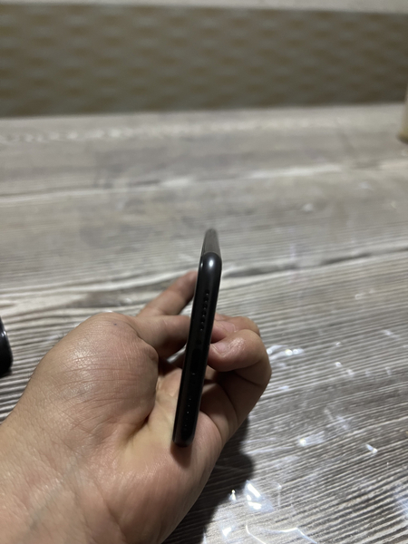 Iphone 8 с гарантией