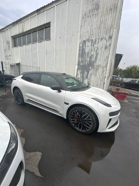 Zeekr 001 You restlyling 2024 Z sport