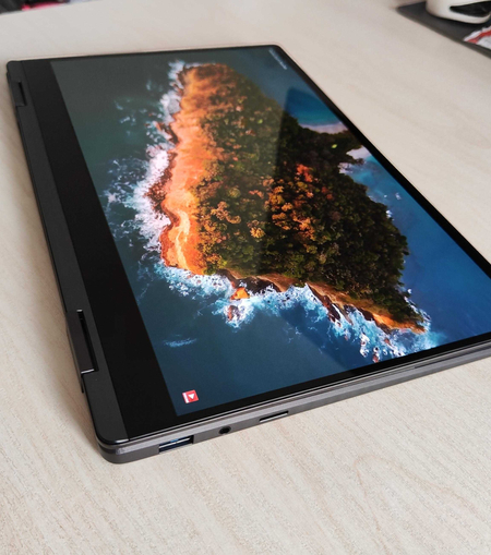 Samsung Galaxy Book2 360° AMOLED 13.3