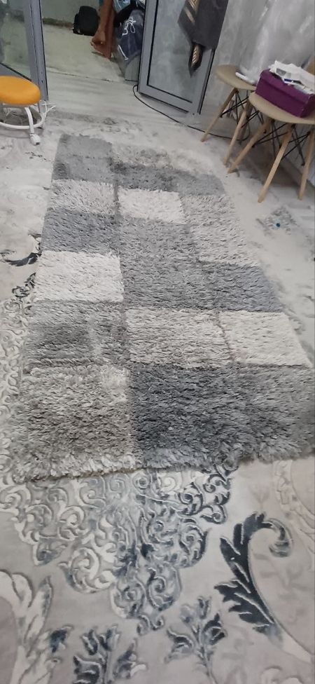 Gilam travka qalin sovuq otqazmidi