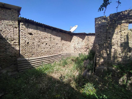Uchastka Sotiladi