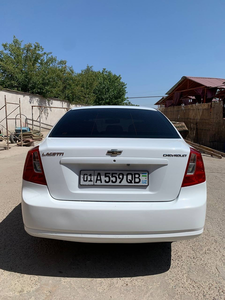 Lacetti 1.8 2013