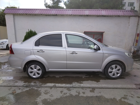 Nexia Ravon R3 sotiladi