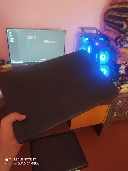 Noutbook HP 4 GB Ram 256 SSD