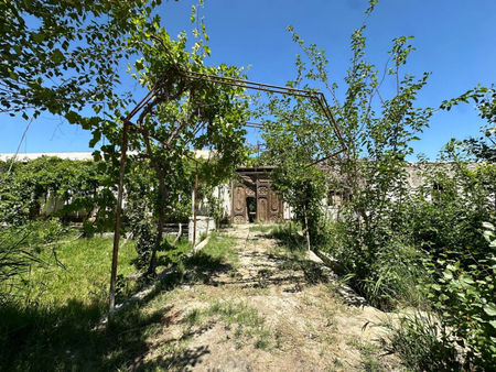 16 sotigdan koproq yer maydoni sotiladi 13500 d