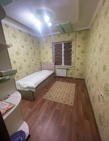 Kotta oilalar uchun 4/4/4 100m² boʻlgan shinam kvartira yaxshi joydan