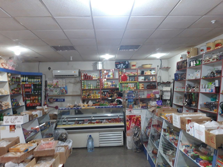 ПРОДАЁТСЯ МАГАЗИН В 8-микрарайоне в Чирчике