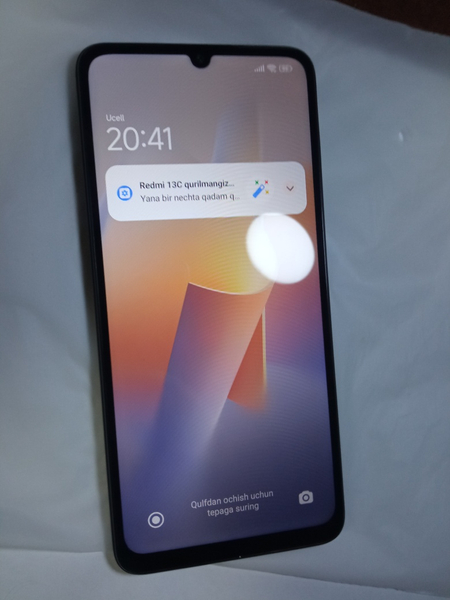 Redmi 13c 8-256gb qop qora yangi tel