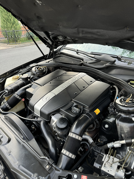 Сдается в аренду(выкуп) Mercedes w220
