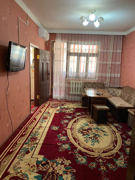 Сдаю квартиру Яшнабадский р-он Авиасозлар-4. 2-ком 2-этаж 4-этажном