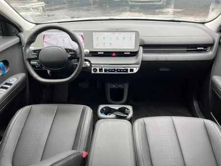Hyundai Ioniq жуда идеальный холатда сотилади